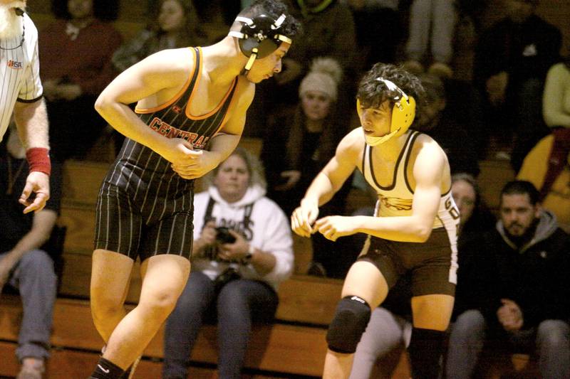 Photos: Crystal Lake Central vs. Jacobs wrestling – Shaw Local