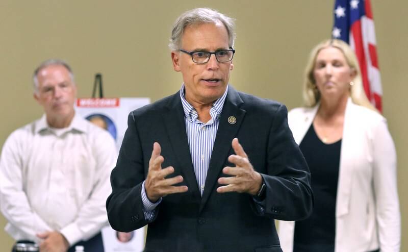 Photos: State Senator Dave Syverson hosts town hall event in DeKalb ...