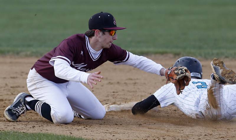 Photos: Marengo vs Woodstock North Baseball – Shaw Local
