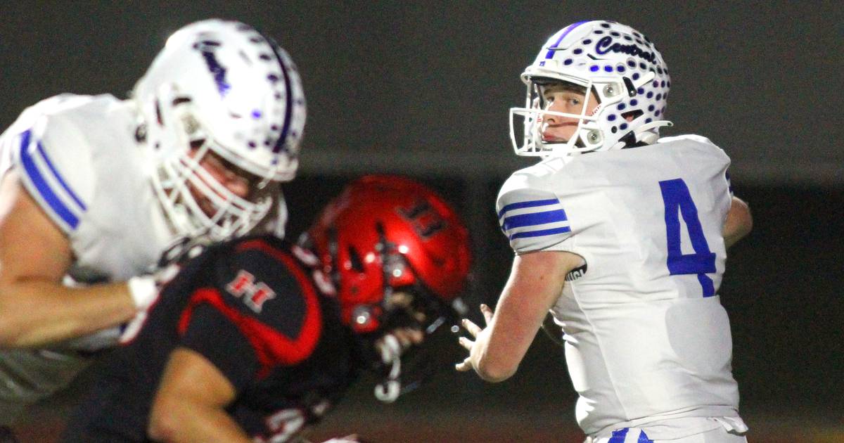 Burlington Central scores 24 unanswered points in the 4th quarter to ...