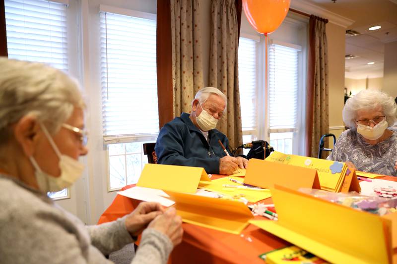 Photos: Acts of Kindness in St. Charles – Shaw Local