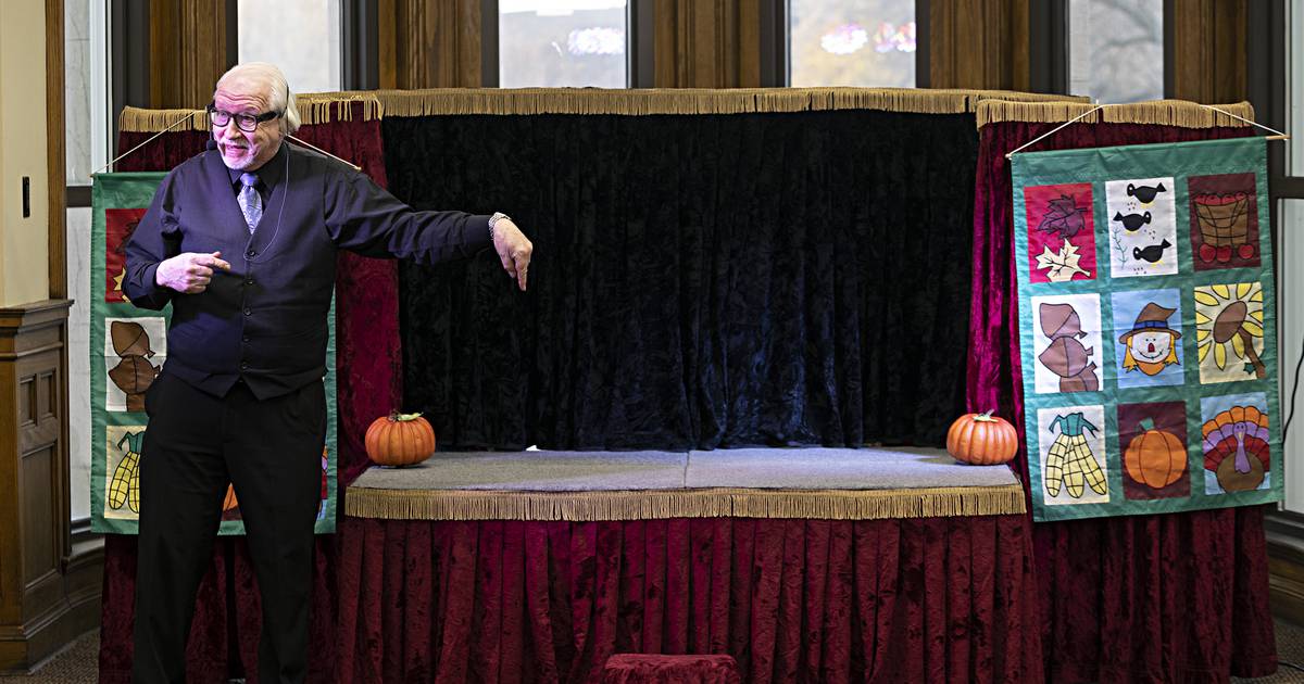 Photos: Puppet show at Dixon library – Shaw Local
