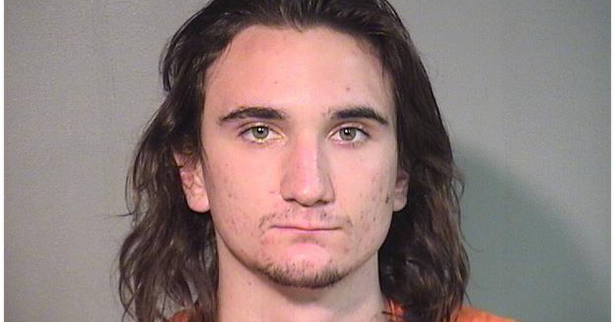 Crystal Lake man awaiting trial in alleged 2022 assault on police ...