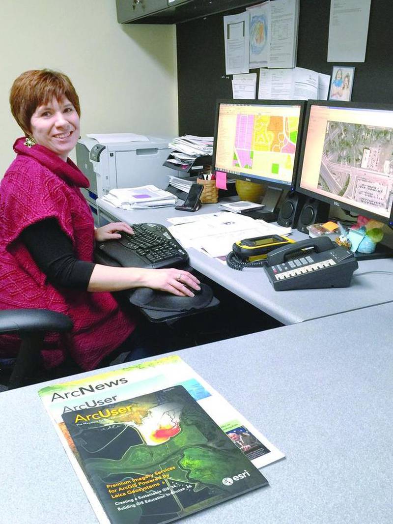 Geographic coordinator puts West Chicago on the map – Shaw Local