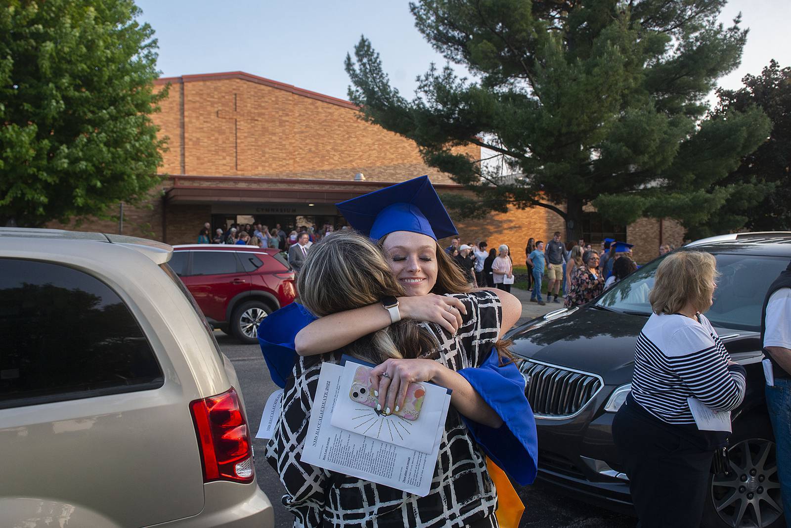 Photos: Newman Class of 2022 graduates – Shaw Local