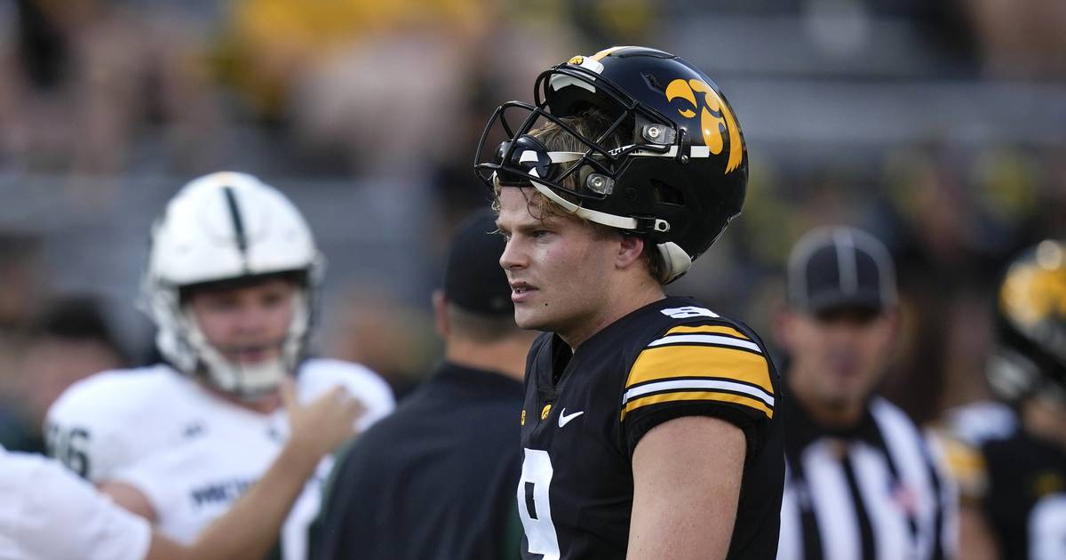 Caleb Williams sends funny welcome message to new Bears punter – Shaw Local