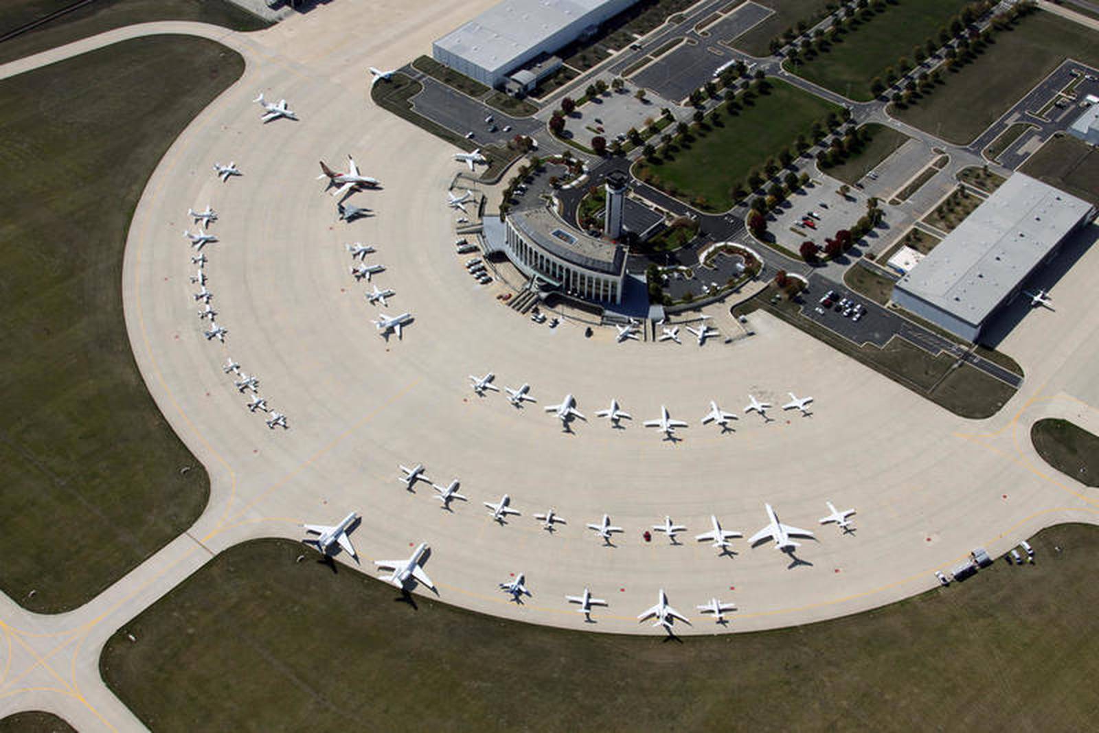 DuPage Airport now third busiest in Illinois – Shaw Local