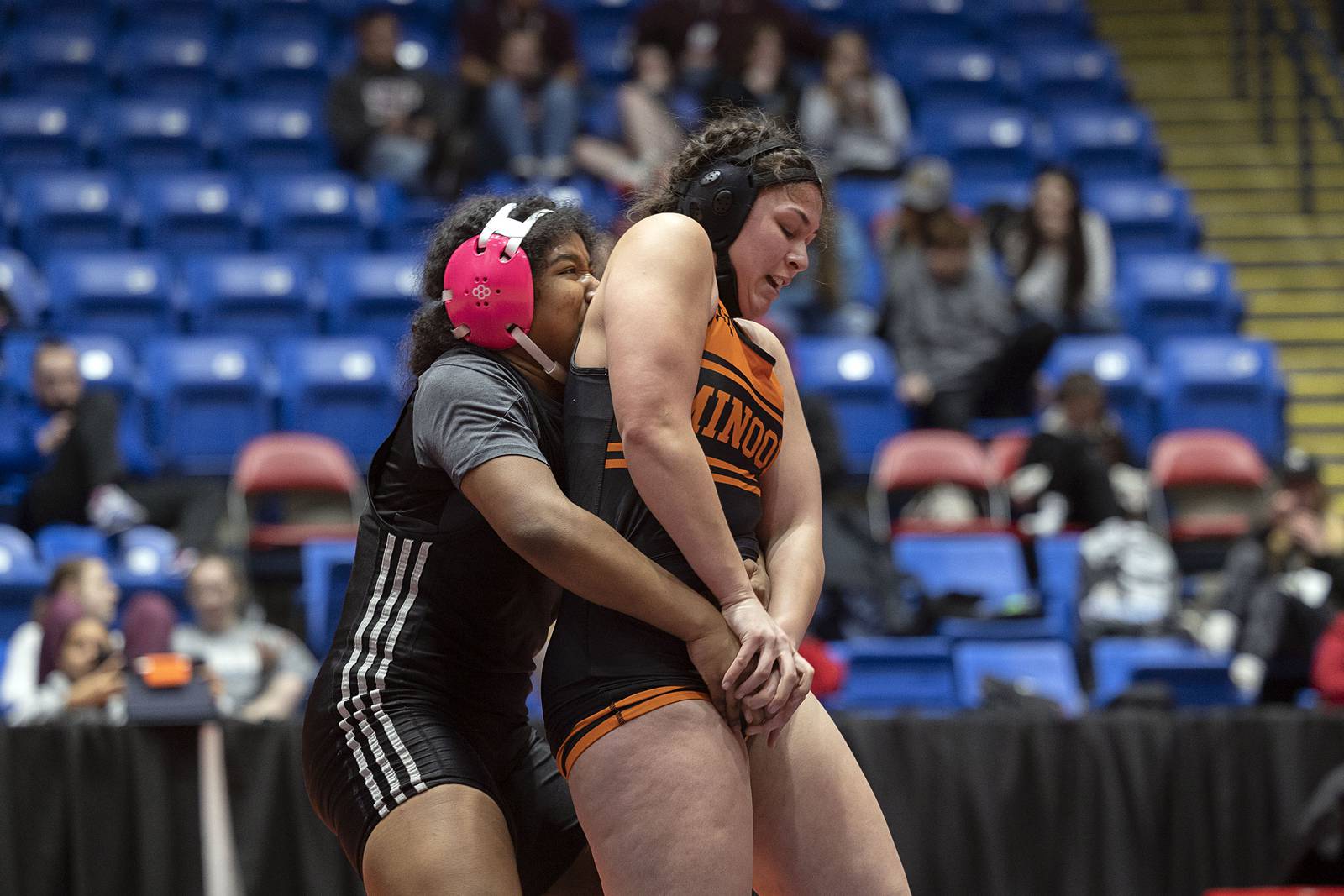 Photos: Girls IHSA state wrestling finals – Shaw Local