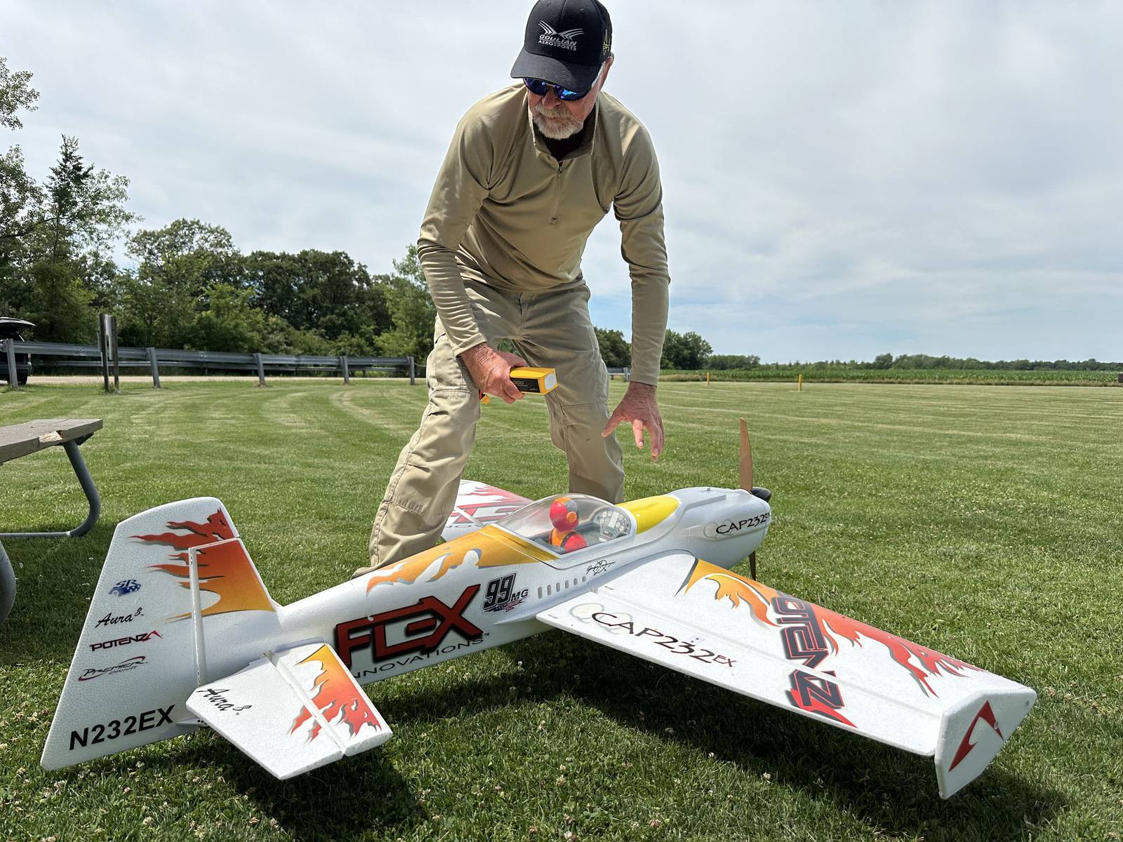Photos: Deer Park RC Flyers Club flies at Matthiessen State Park – Shaw ...