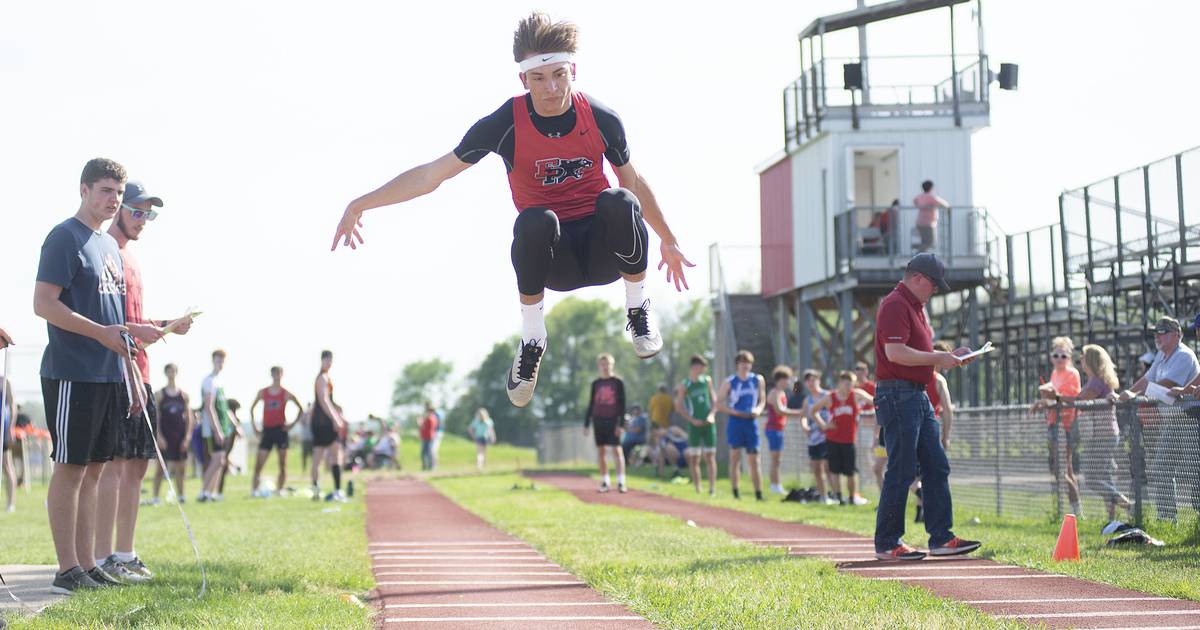 Boys track & field: Four individuals, two relay teams advance to 1A ...