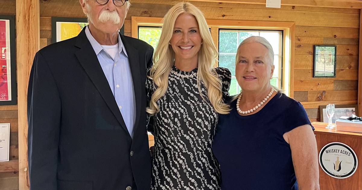 DeKalb-based tourism business travels through 50 years of family legacy ...