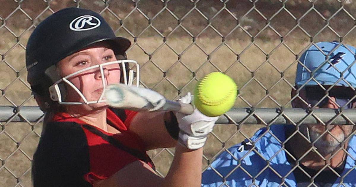 Hall softball erupts for 11 runs in fourth inning to top Fieldcrest ...