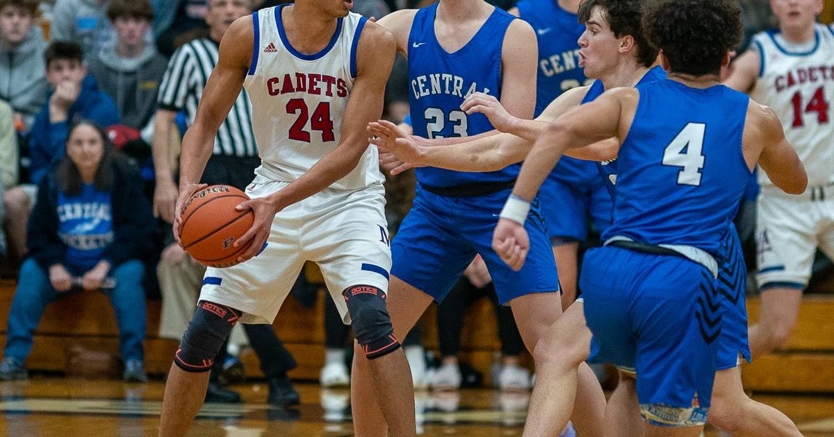Photos: Burlington Central vs. Marmion in Plano Christmas Classic ...