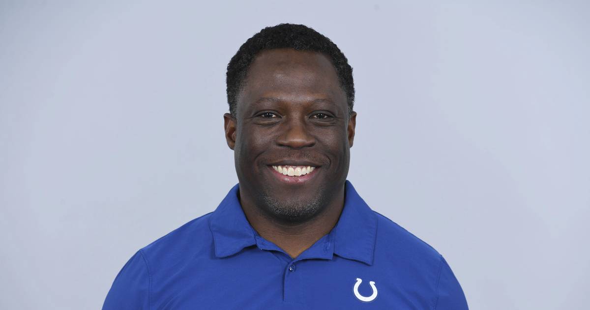 Bears hire Colts safeties coach Alan Williams as defensive coordinator ...