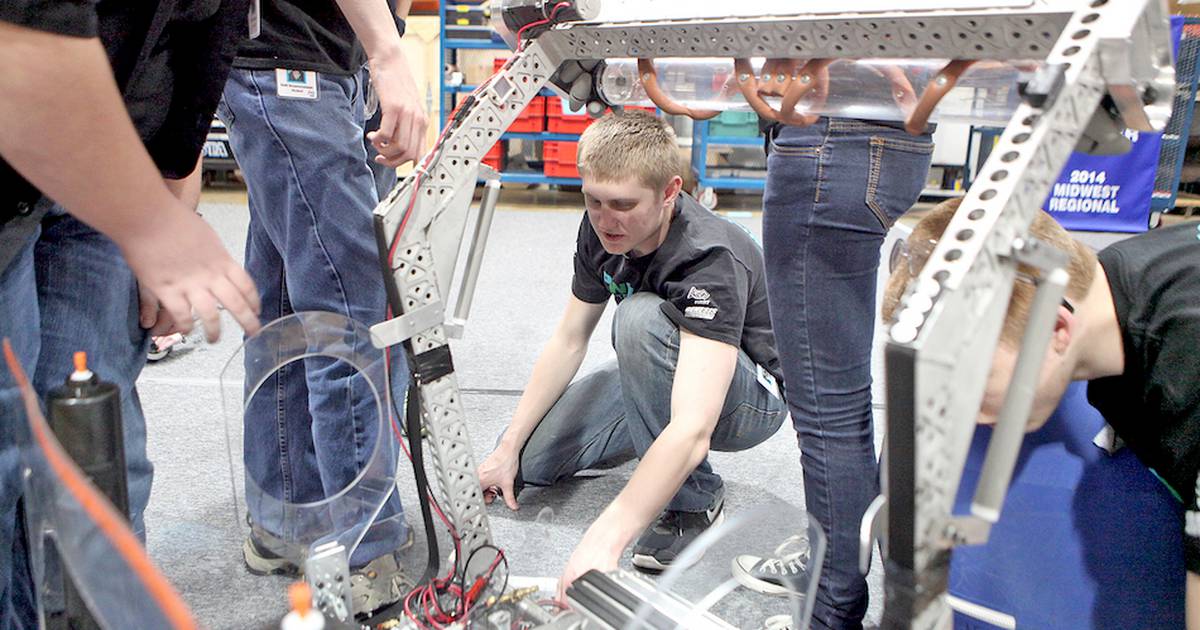 Building the perfect robot: St. Charles-based robotics team headed to ...