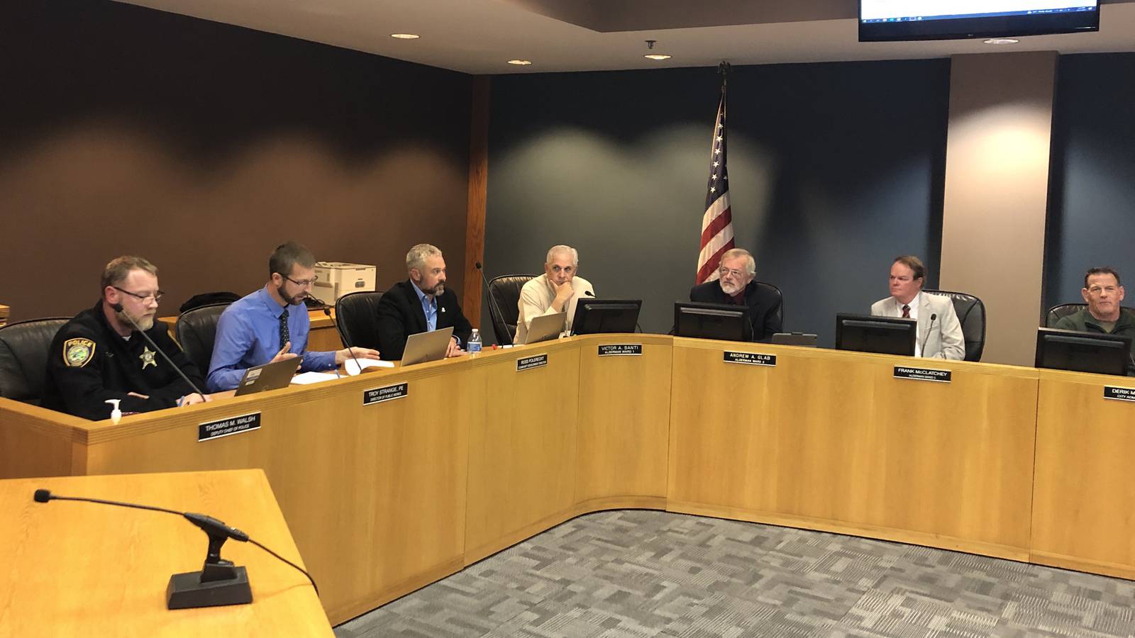 McHenry reduces number of marijuana dispensary permits it would allow ...