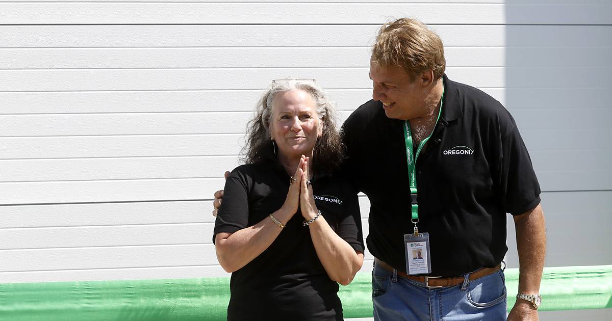 Photos: Oregonix Farms opens new craft grow facility in Huntley – Shaw ...