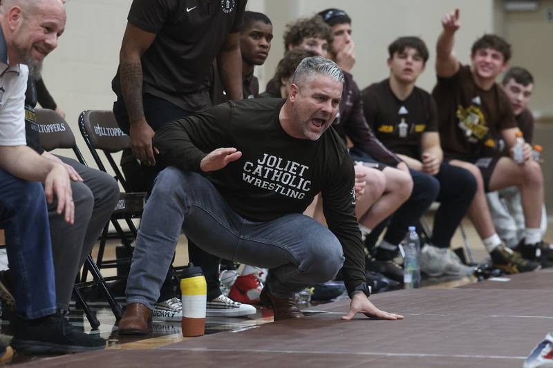 Photos: Joliet Catholic and Marian Central Boys Wrestling – Shaw Local