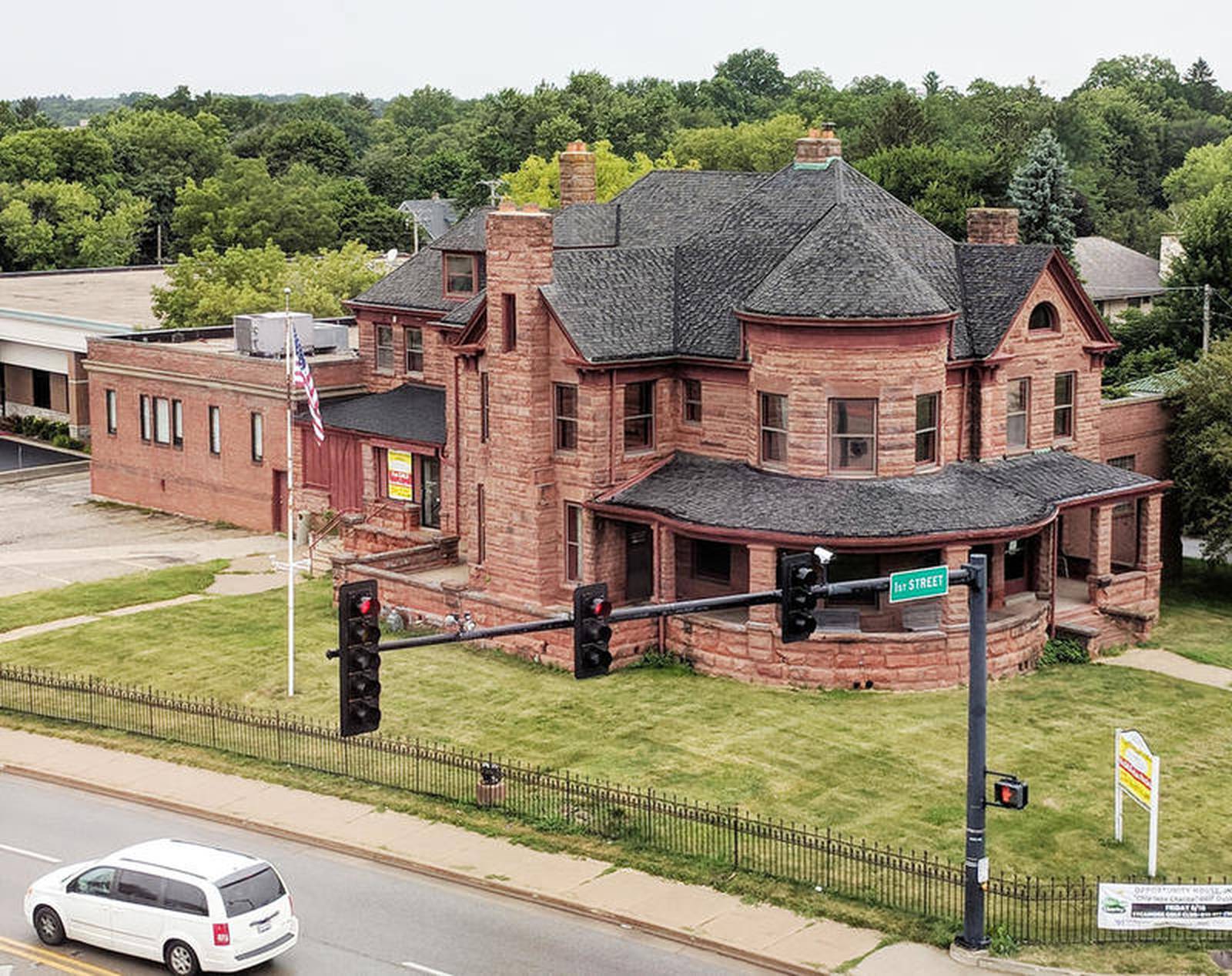 Schrader: Another DeKalb landmark endangered – Shaw Local