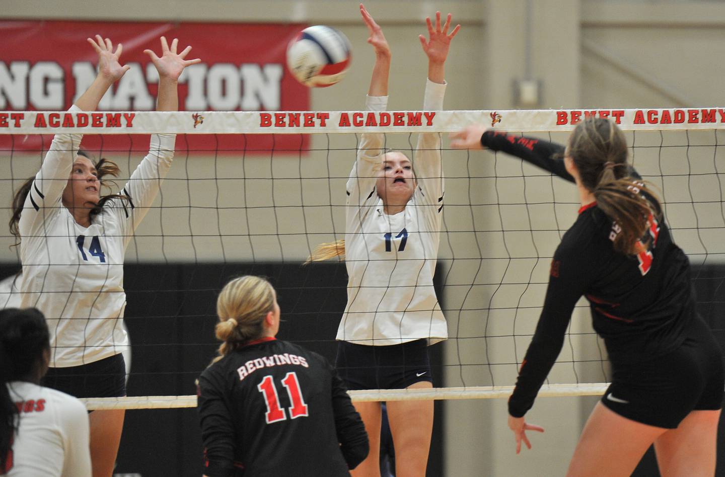 Girls Volleyball: Gabi Staniskis stars at new position, powers unbeaten ...