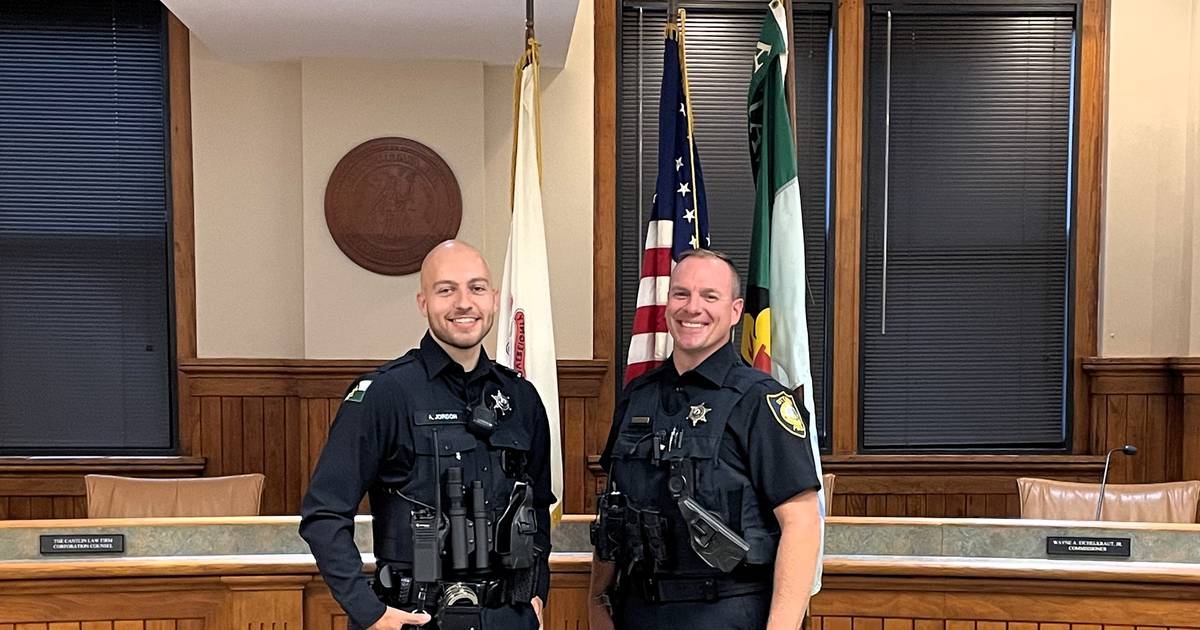 Ottawa police department swears in 2 new officers – Shaw Local