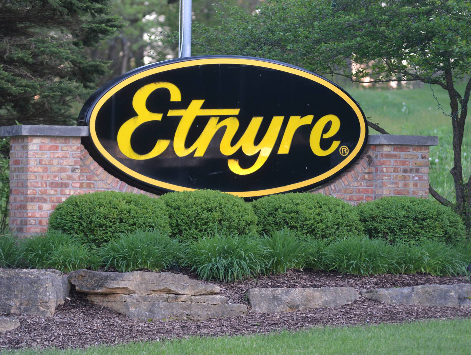 Etnyre International acquires Hendrick Manufacturing – Shaw Local