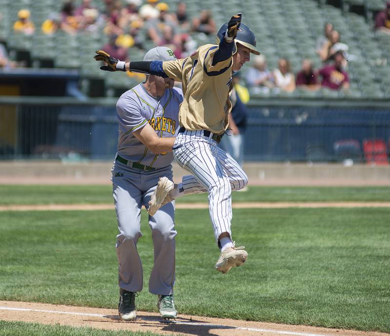 Photos: Ottawa-Marquette vs Brown Co. IHSA 1A baseball – Shaw Local