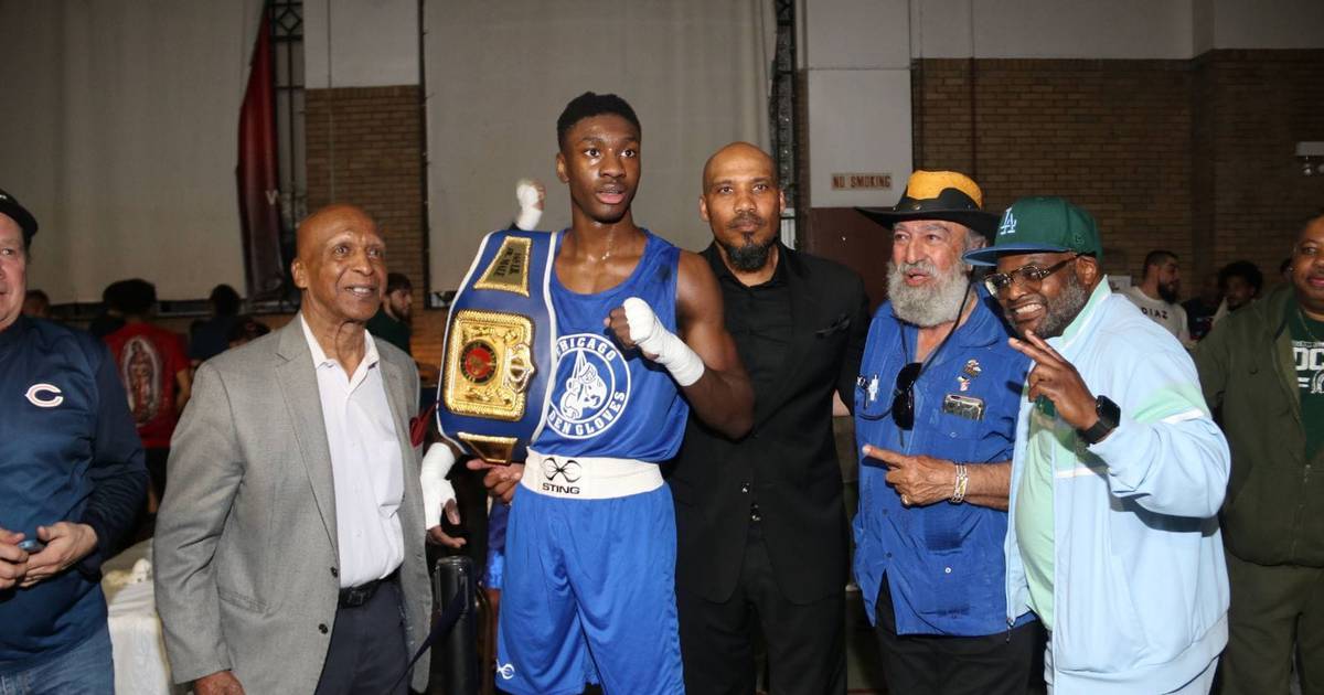 Joliet’s ‘Jojo the Boxer’ wins Chicago Golden Glove in his class – Shaw ...