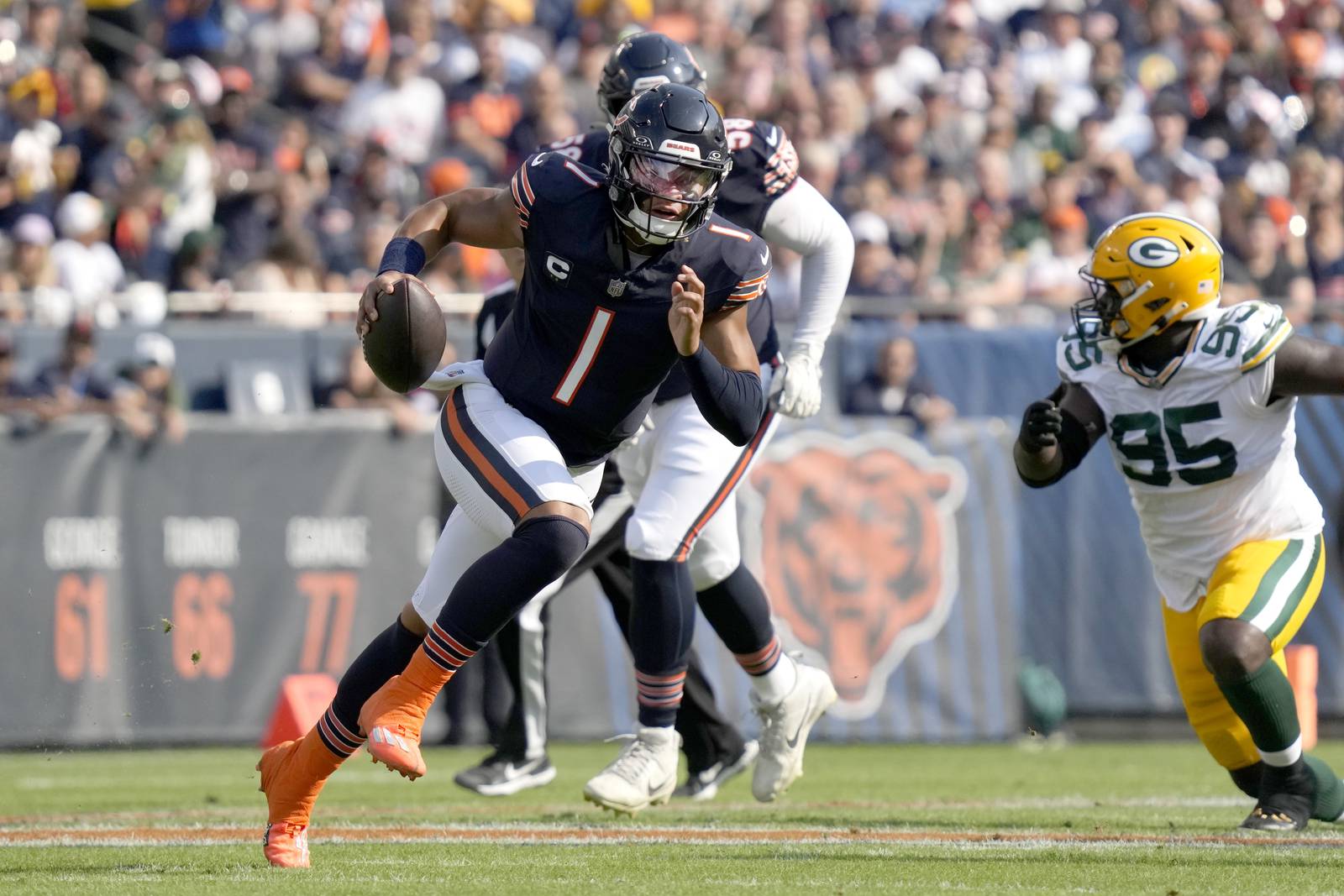 Bears Down, Nerd Up: What to make of Justin Fields’ performance in Week ...
