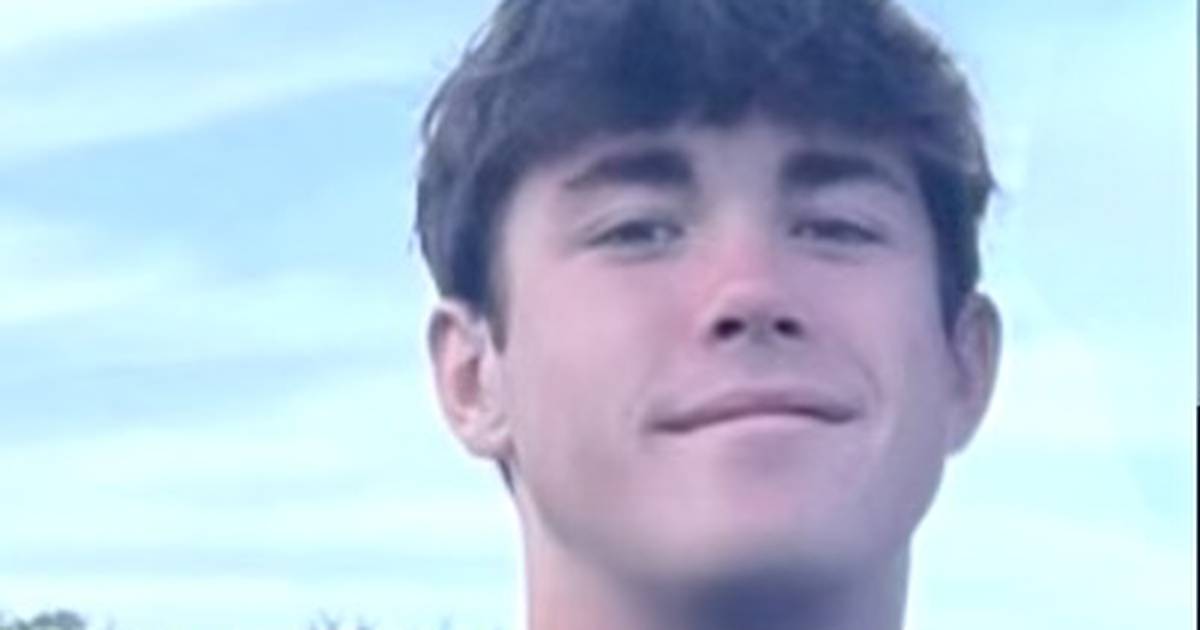 Kane County Chronicle Athlete of the Week: Geneva’s Caleb Kelly, boys ...