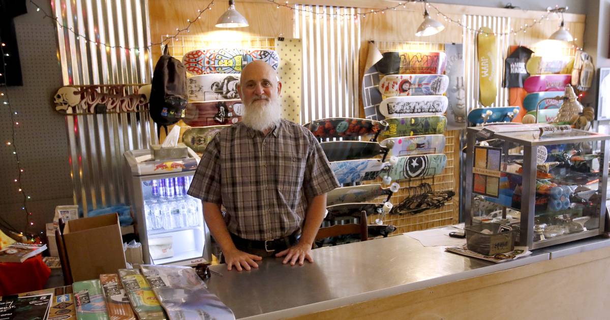 Woodstock’s Warp Corps in the spotlight, focus of film showing Sept. 1 at opera house – Shaw Local