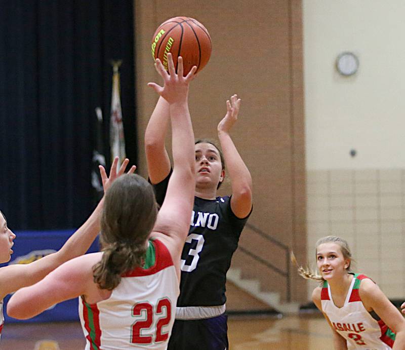 Photos: L-P vs Plano girls basketball in the Tim Humes Breakout Tournament – Shaw Local