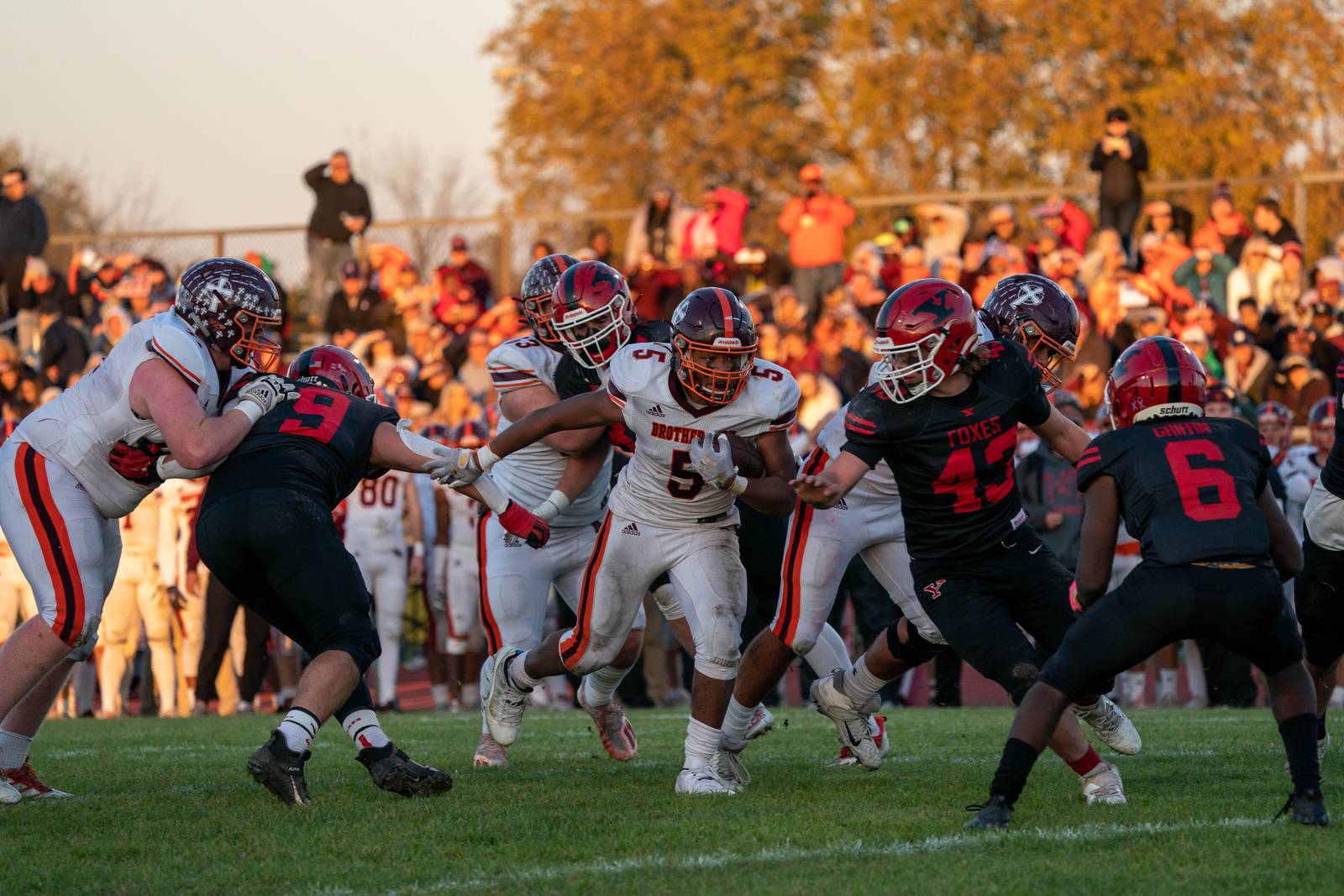 Live coverage: Mt. Carmel vs. Brother Rice football – Shaw Local