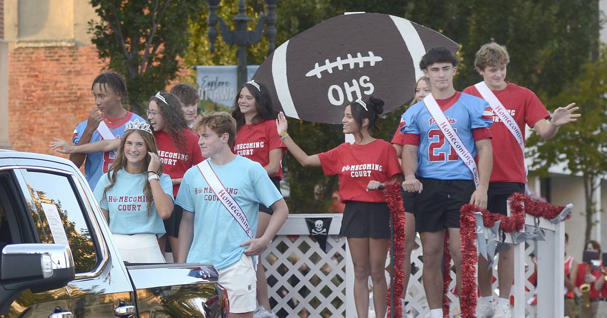 Photos: Ottawa High School celebrates homecoming with parade – Shaw Local