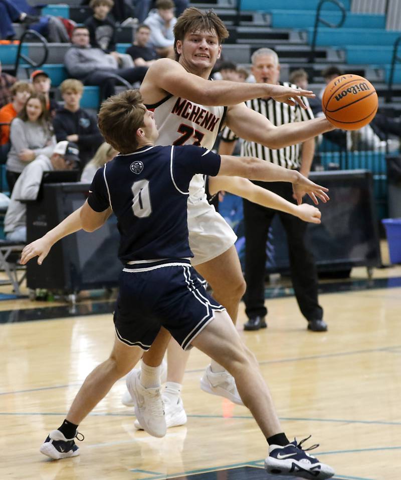 Photos Cary-Grove vs. McHenry, Woodstock Hoops for Healing Tournament ...