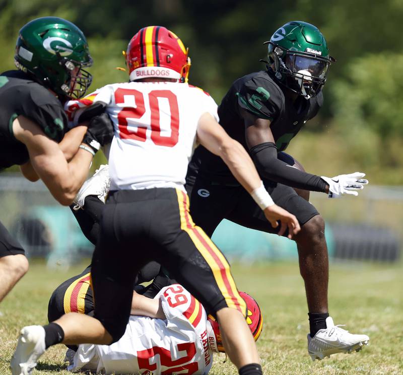 Photos: Batavia at Glenbard West in Week 1 football – Shaw Local