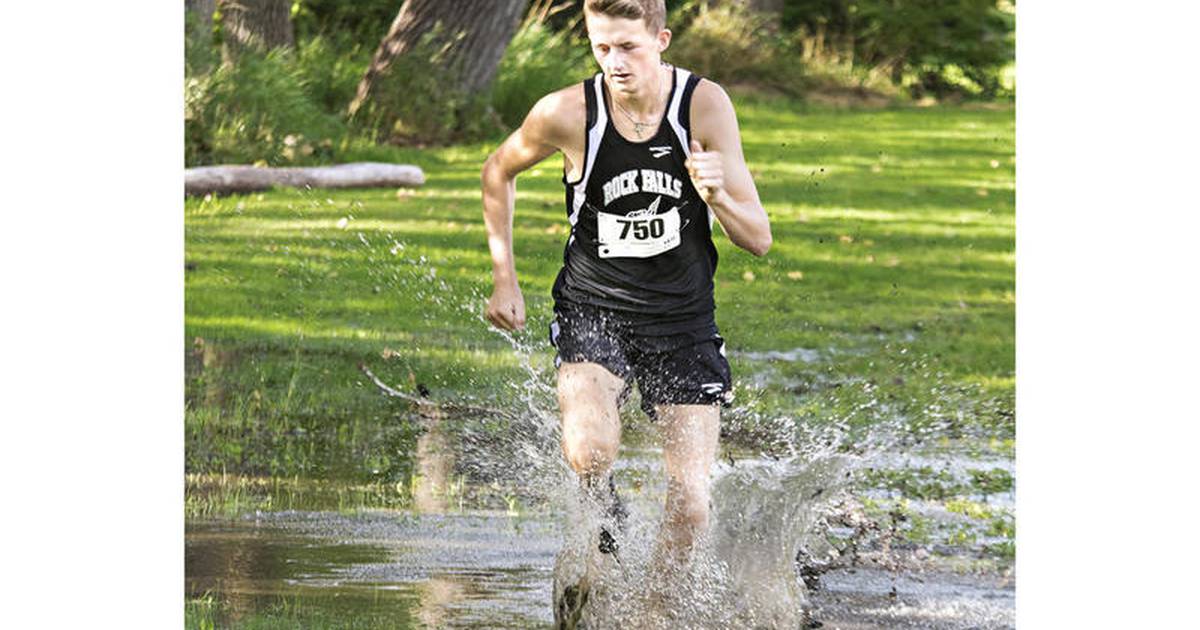 Rockets’ Smith runs away from field at soggy season debut – Shaw Local