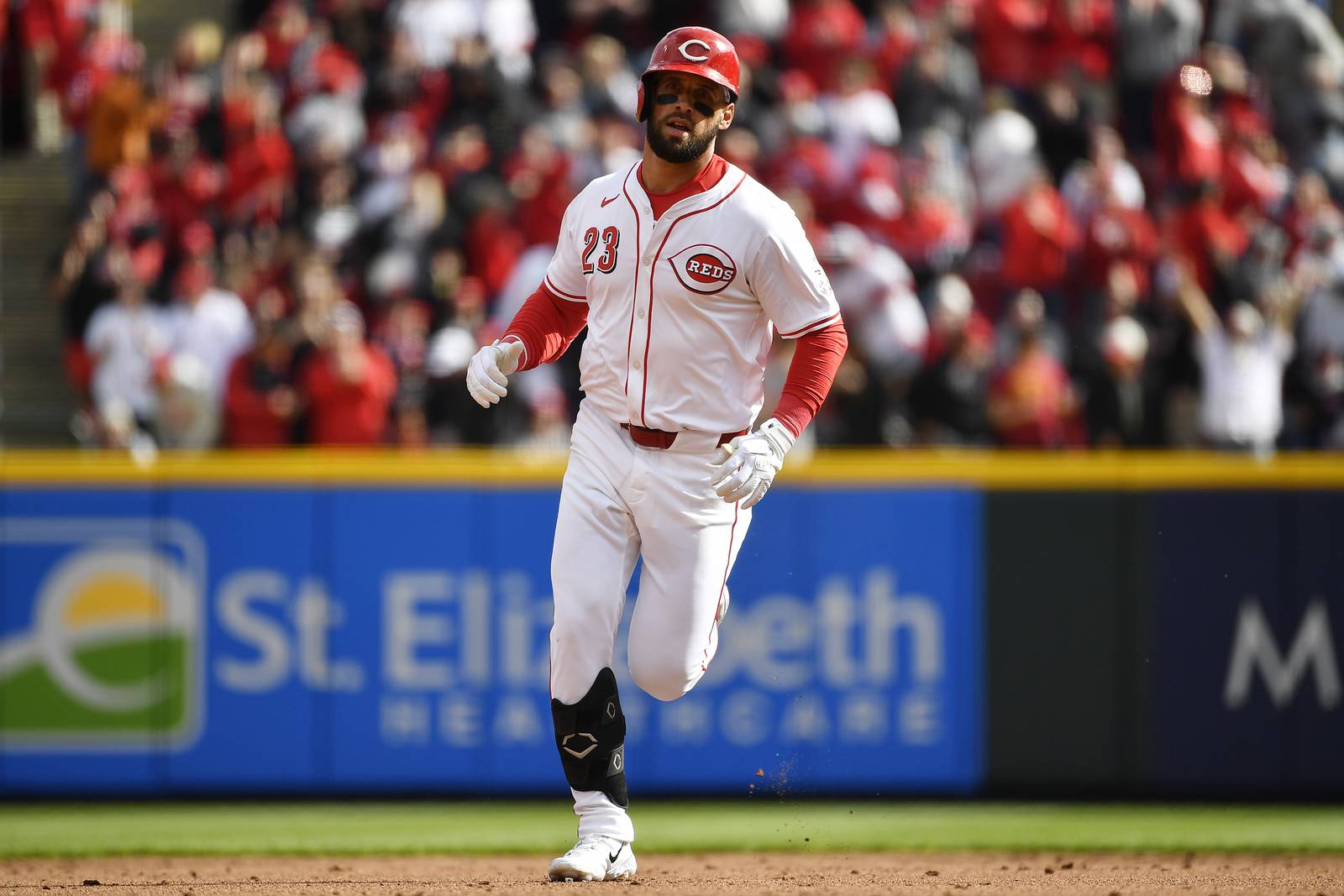 Prairie Ridge grad Nick Martini goes deep twice for Reds on MLB’s ...