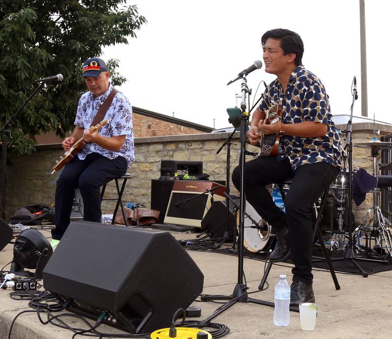 Photos: Cocktails in the Park in Batavia – Shaw Local
