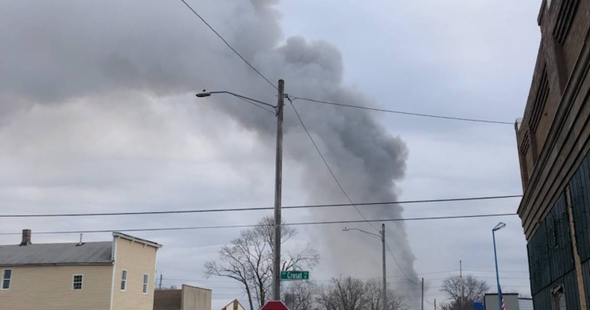 Large fire, multiple explosions at Carus Chemicals - Town of LaSalle ...