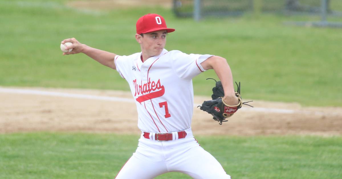 Photos: Ottawa vs Streator baseball; Ottawa wins 7-6 – Shaw Local