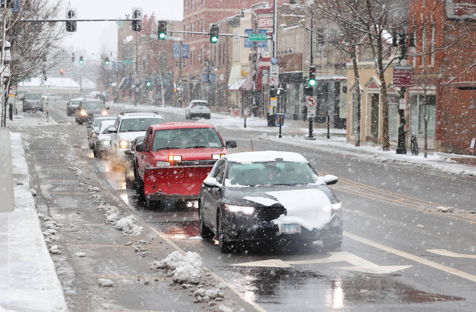 DeKalb County’s first winter weather brings slick, slushy road ...