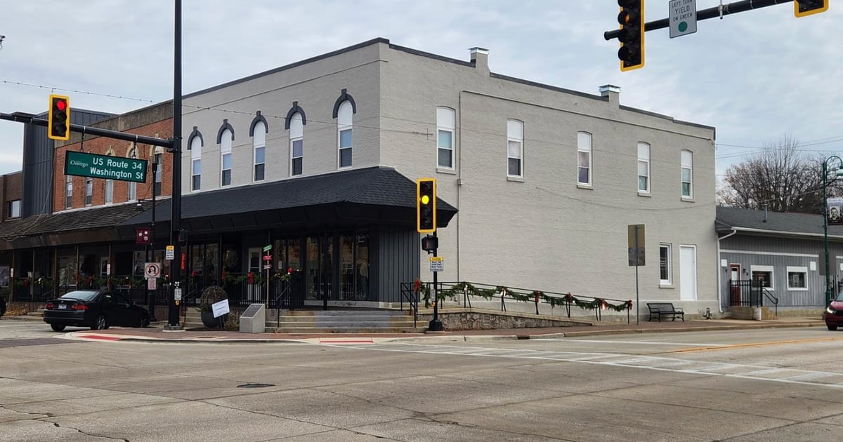 Oswego grants variance to allow downtown building owner to paint rest ...