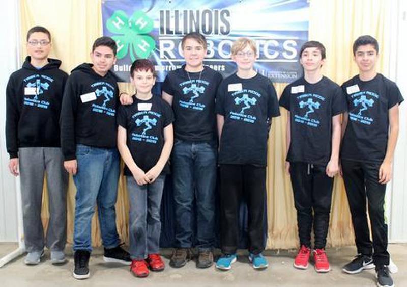 District 202 students, teachers win awards – Shaw Local