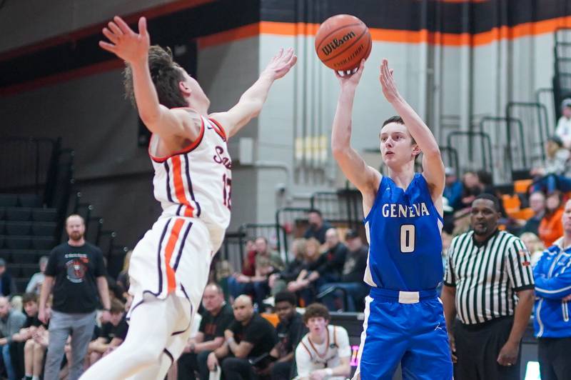 Photos: St. Charles East vs. Geneva in boys basketball – Shaw Local