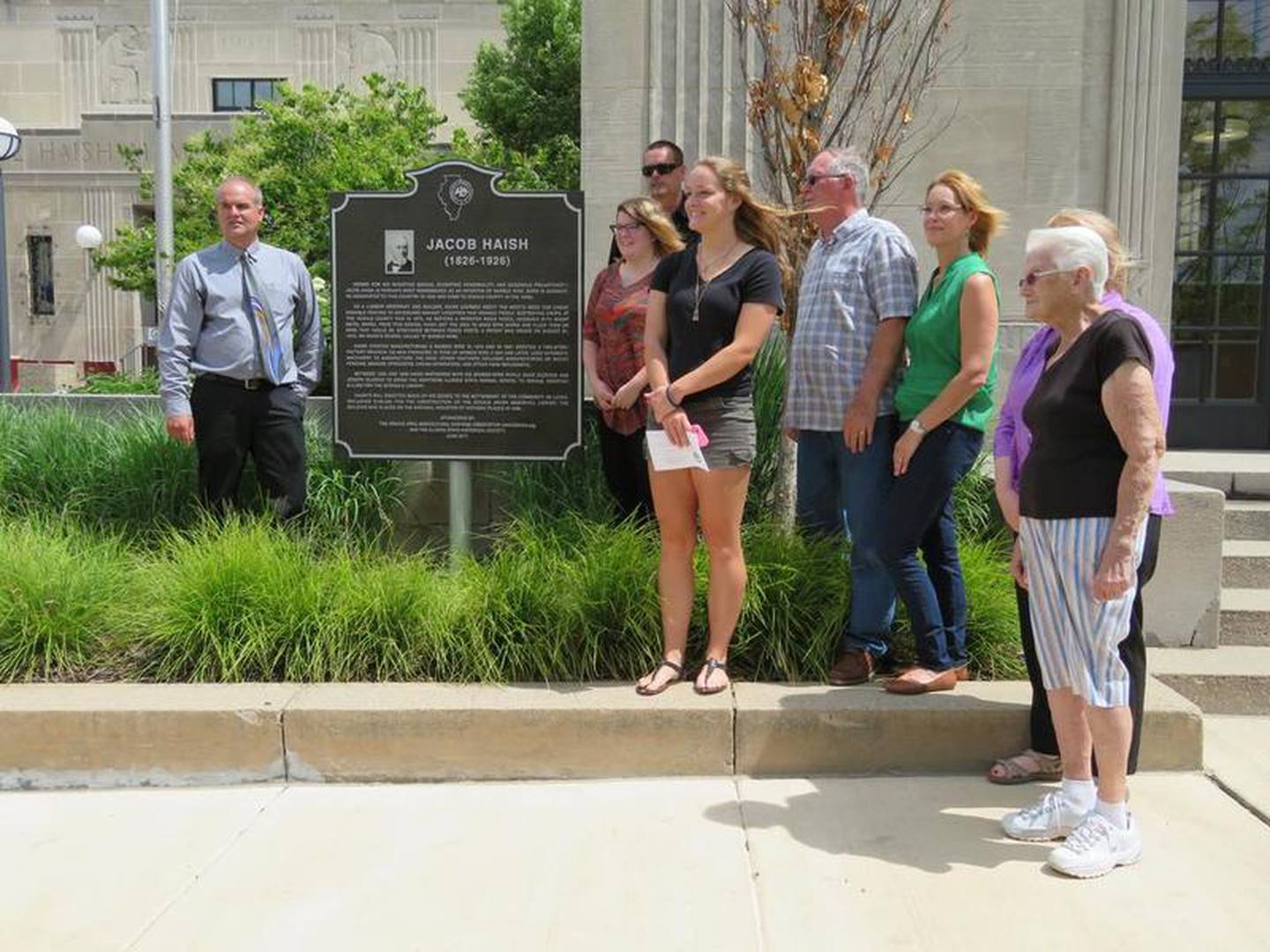 Jacob Haish's legacy commemorated with plaque at DeKalb Public Library ...
