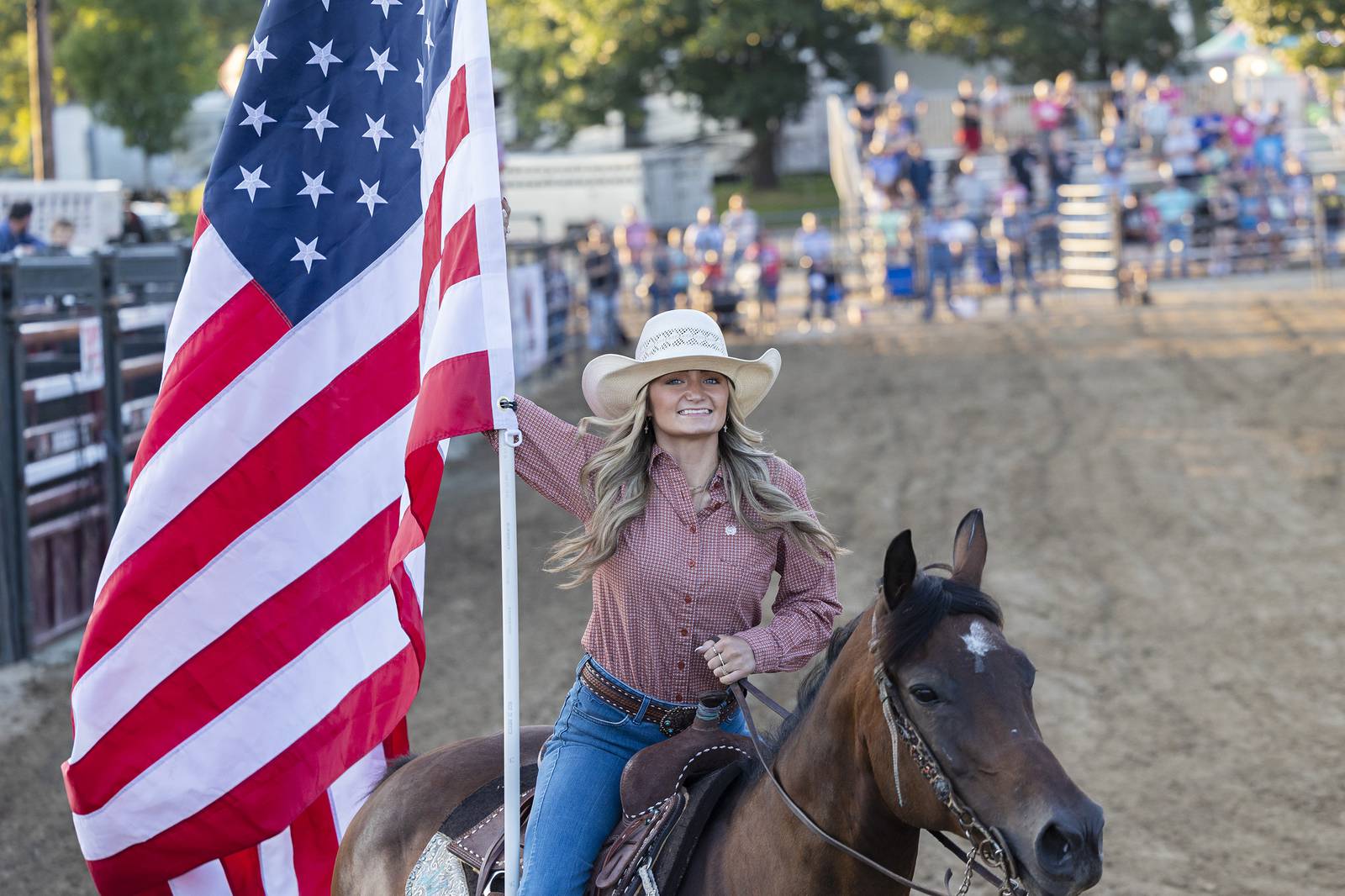 Photos: Bull riding at Whiteside County Fair – Shaw Local
