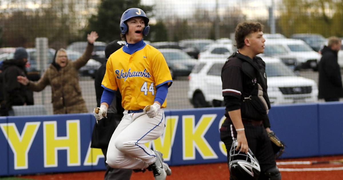 Photos: Marengo vs. Johnsburg baseball – Shaw Local