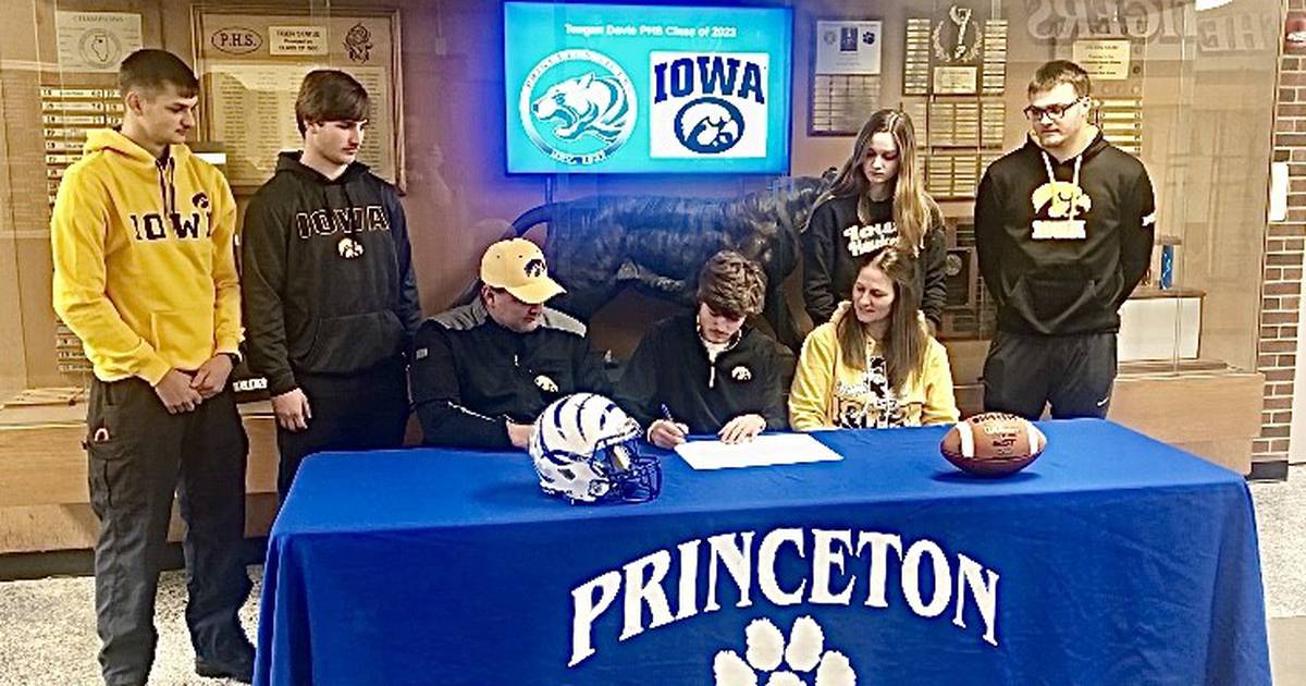 Princeton’s Teegan Davis makes it official, signs with Iowa – Shaw Local