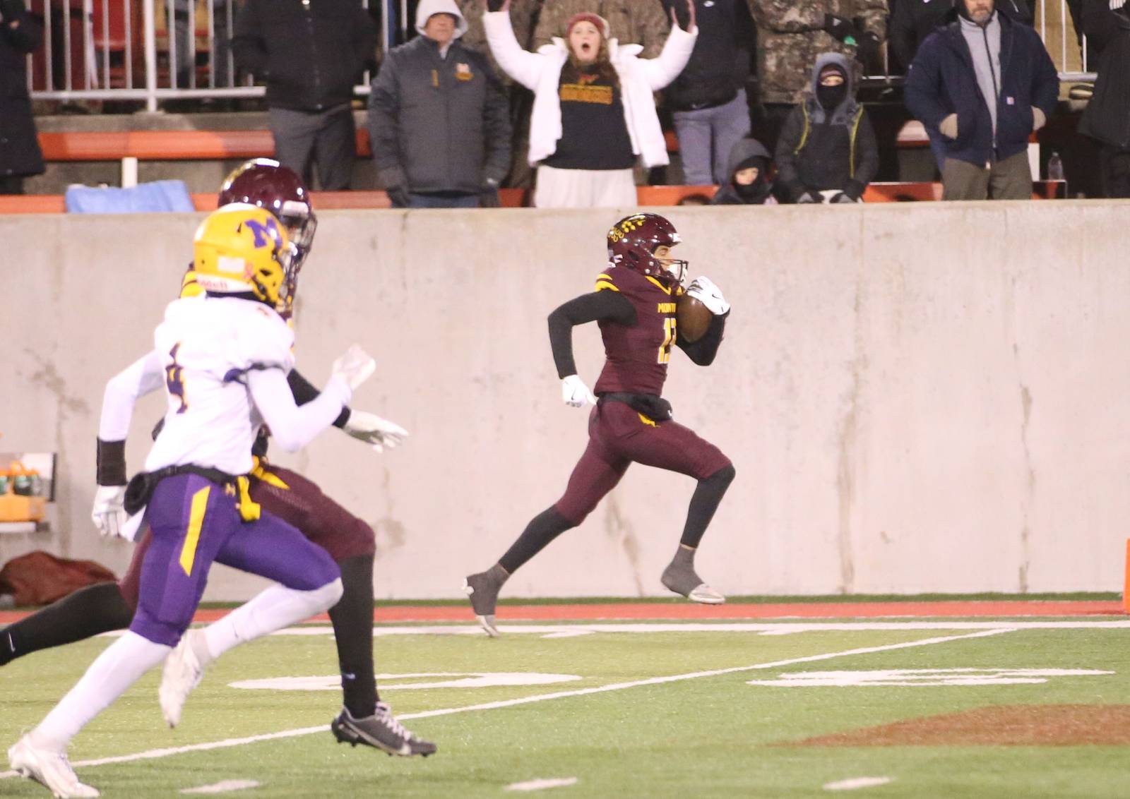 Montini blows out Monticello in Class 3A final, claims seventh IHSA ...